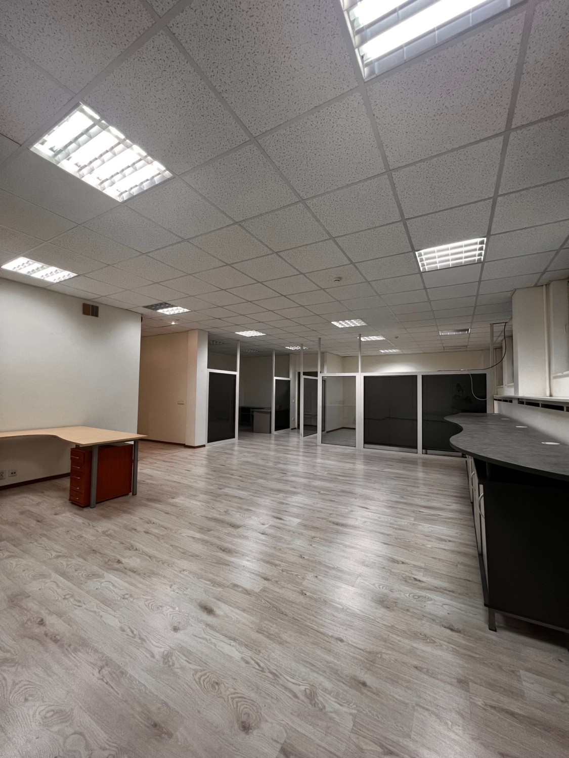 Anda üürile 111,80m2 suurune büroo- või äripind aadressil Liimi 1-19 ...