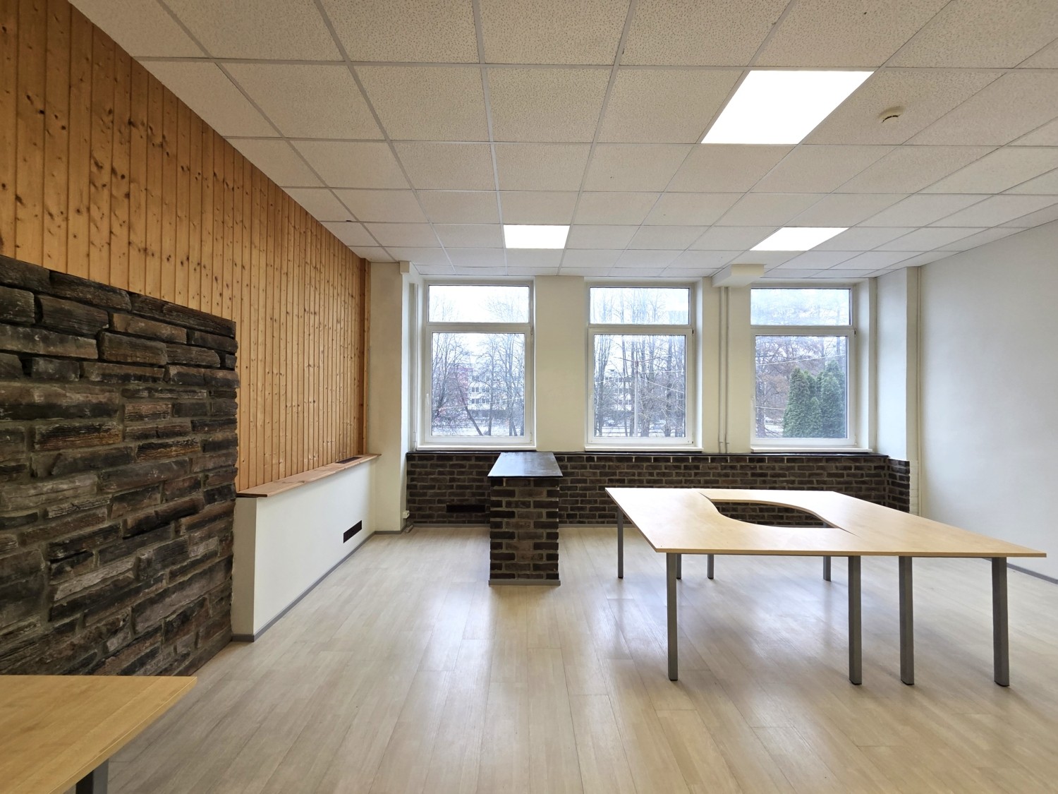 Üürile anda 39,40m2 büroo, aadressil Liimi 1-203, Mustamäel ...